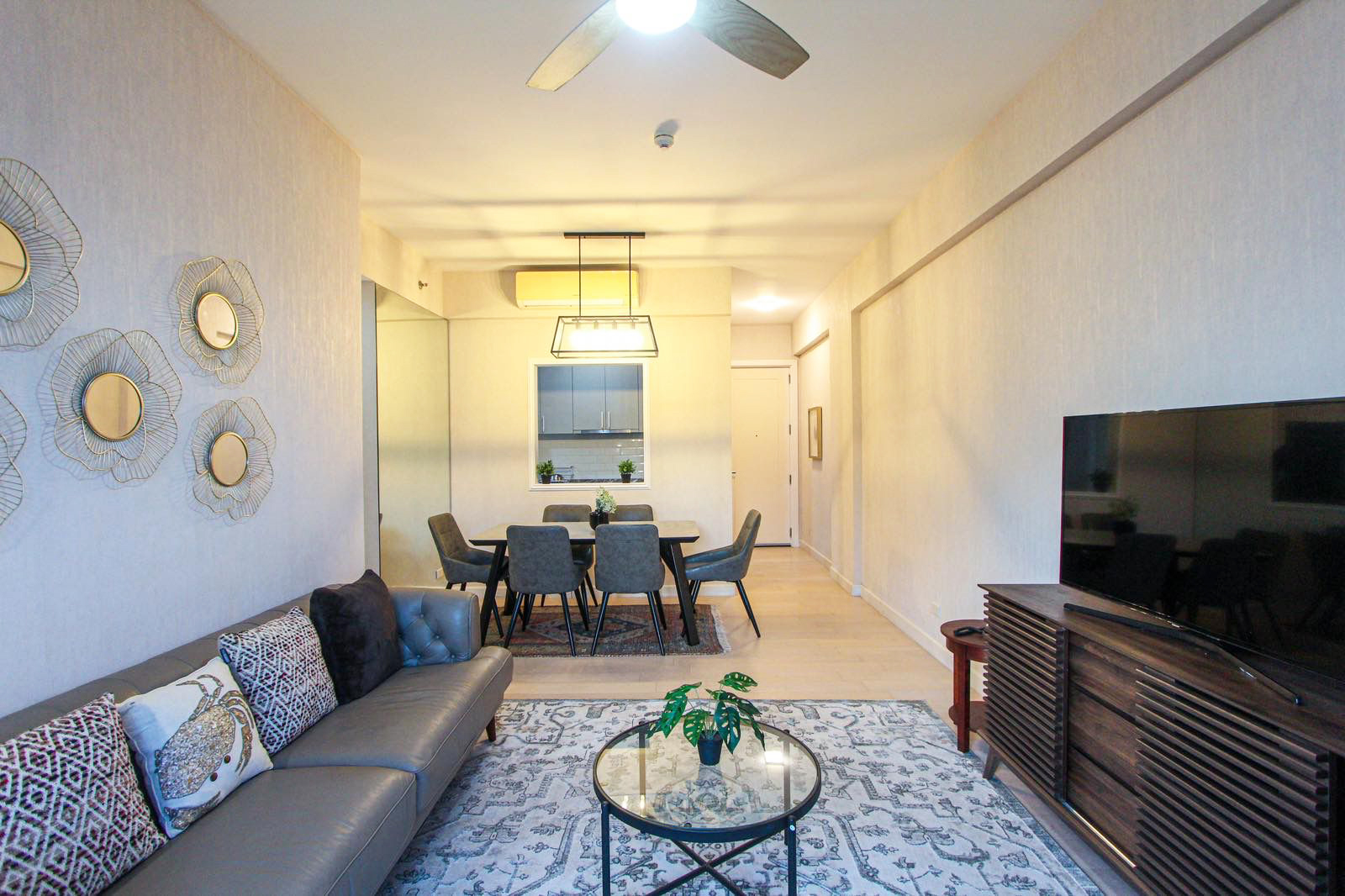 FOR SALE | 2 Bedroom Condo in Buri Tower, 32 Sanson by Rockwell, Lahug, Cebu City — Cebu Real ...